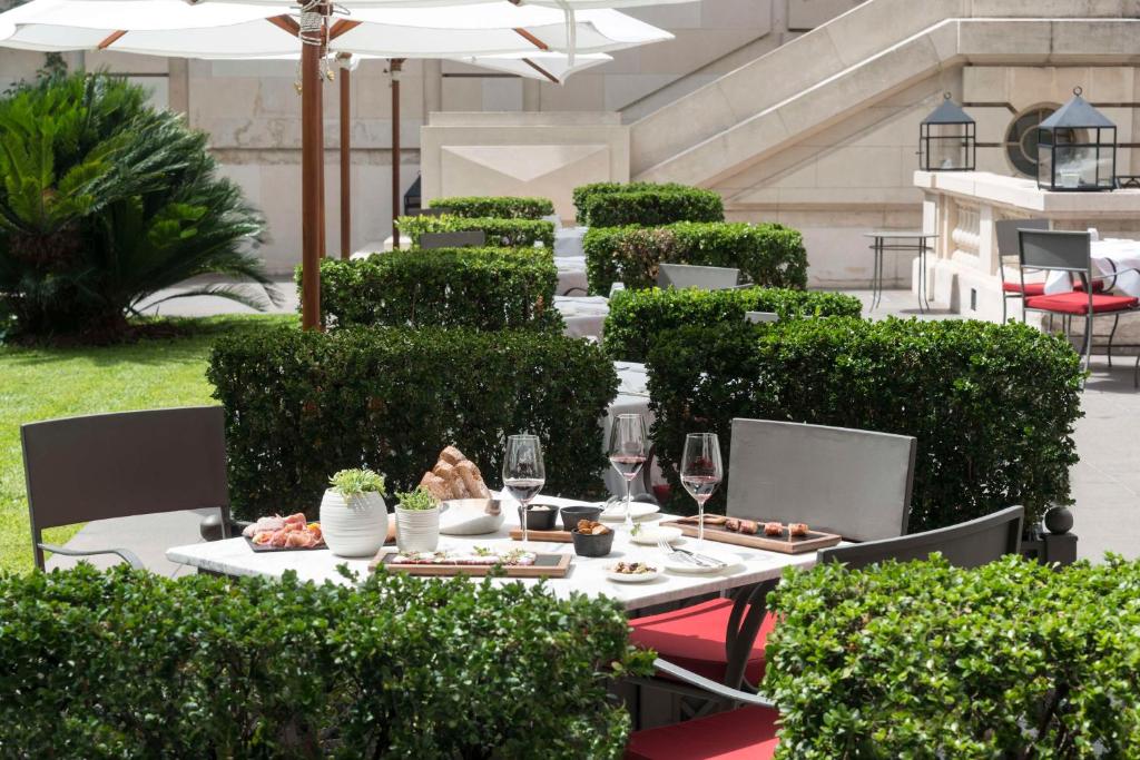Palacio Duhau Park Hyatt Buenos Aires - Explore Travel